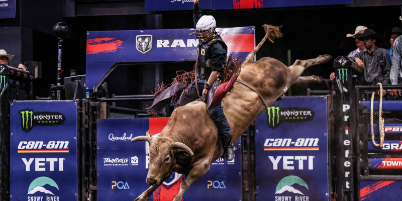 Australia outrides New Zealand in epic two-night bucking battle | New ...